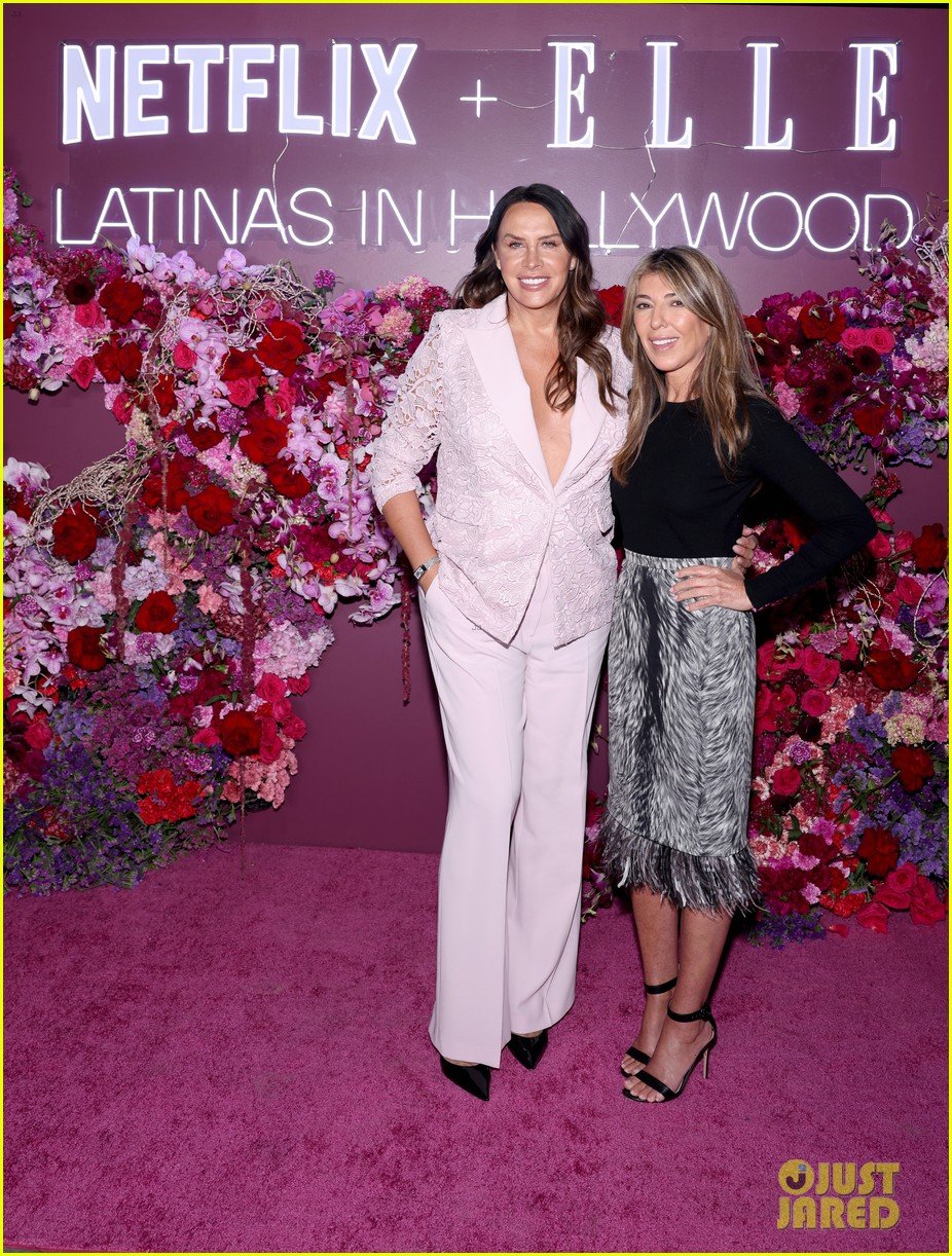 Karla Sofía Gascón, Zoe Saldaña & Selena Gomez Honored at Netflix & Elle's Latinas In Hollywood ...