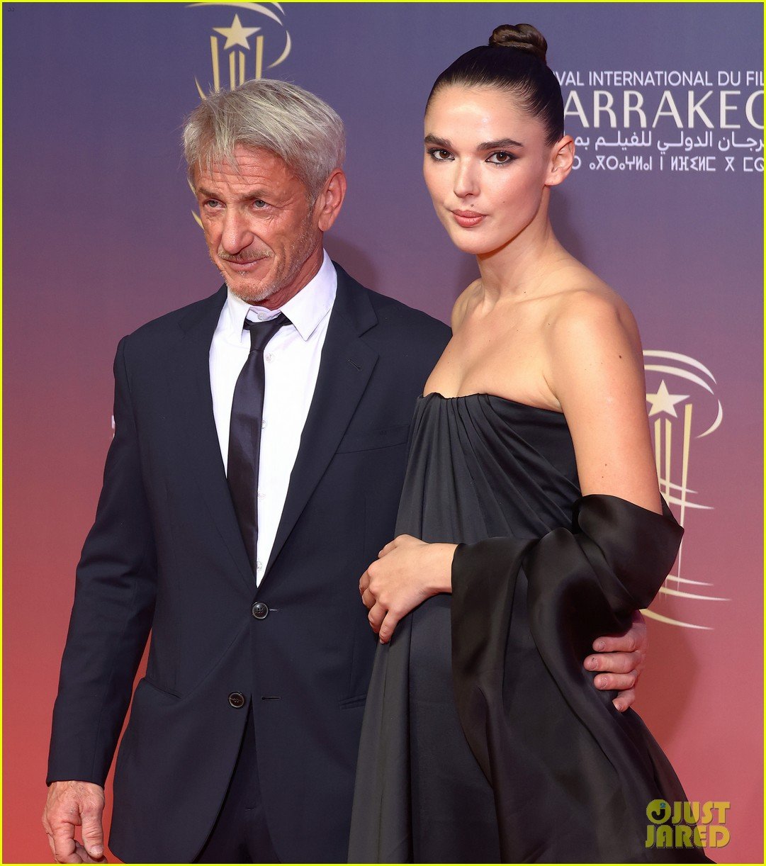 Sean Penn Makes Red Carpet Debut with Girlfriend Valeria Nicov at ...