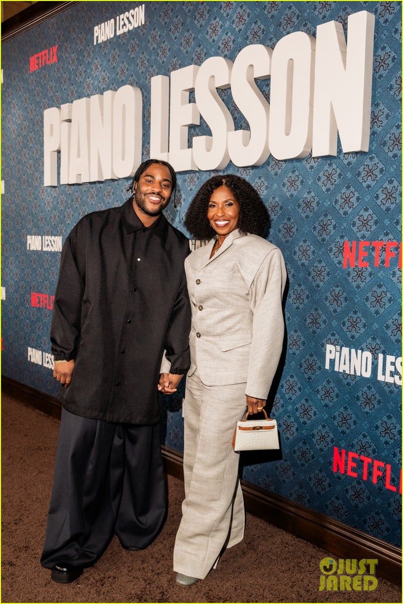 John David & Malcolm Washington Get Support from Famous Family at 'The ...