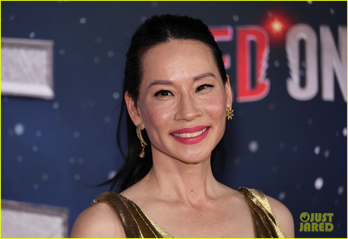 Lucy Liu Goes Glam in Gold for NYC Premiere of 'Red One' with Co-Stars ...
