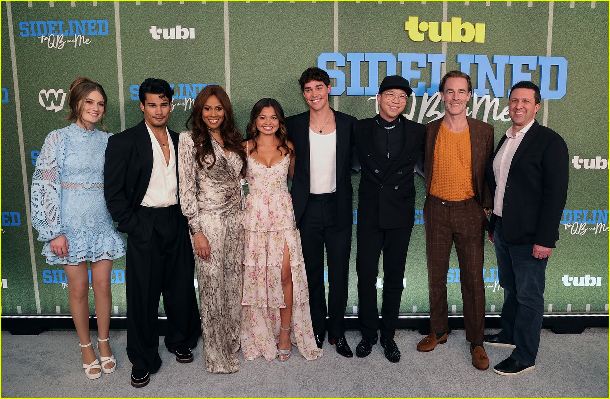 James Van Der Beek Premieres New Movie 'Sidelined: The QB & Me' With ...