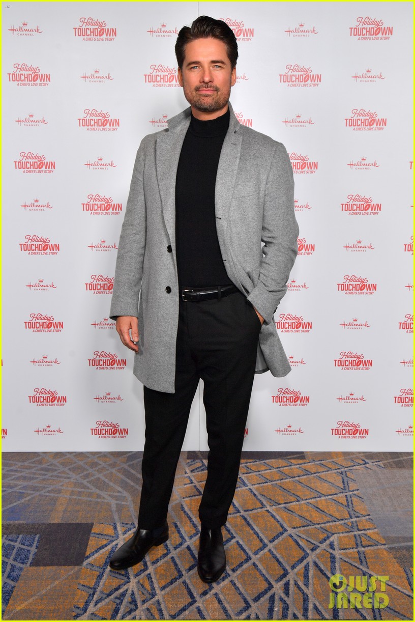 Tyler Hynes & Hunter King Get Support From Hallmark Stars & Kansas City ...