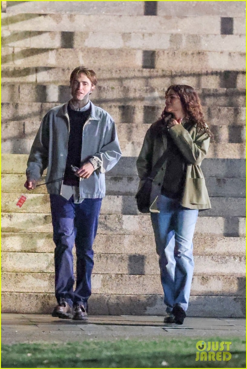 Zendaya & Robert Pattinson Film 'The Drama,' Look So Happy During Art ...