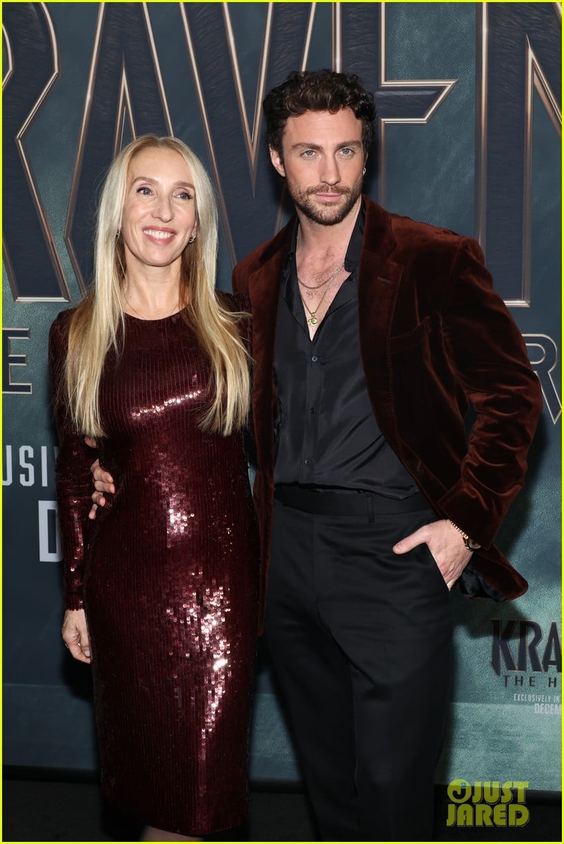 Photo: aaron taylor johnson sam taylor johnson make rare red carpet appearance with daughters 10 ...