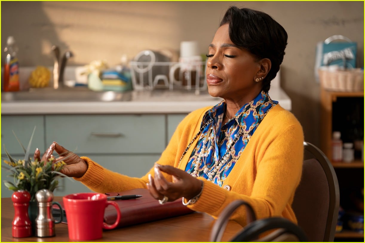 ABC Shares First Look Photos & Teaser Trailer for 'Abbott Elementary ...