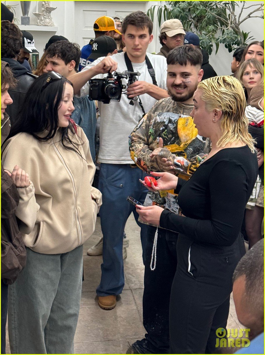 Amanda Bynes Hosts Event in Los Angeles, Gets Support From Noah Cyrus: Photo 5109461 | Amanda ...