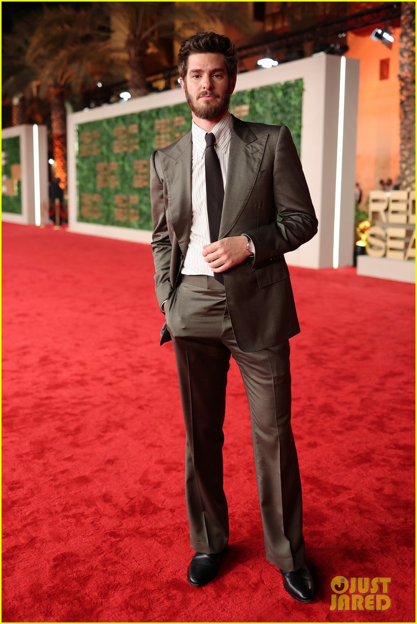 Andrew Garfield Attends 'We Live In Time' Screening With Producer ...