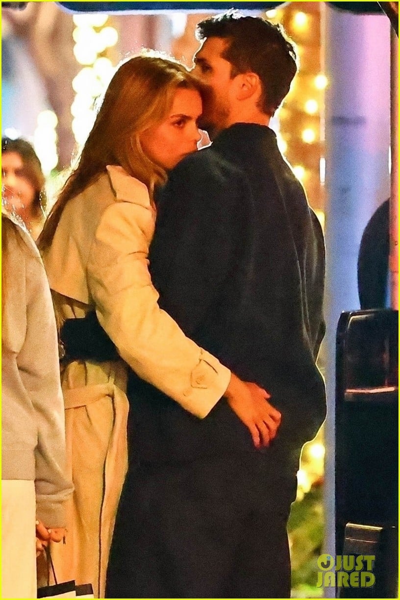 Brooks Nader & Gleb Savchenko Pack on the PDA After Rekindling Romance ...