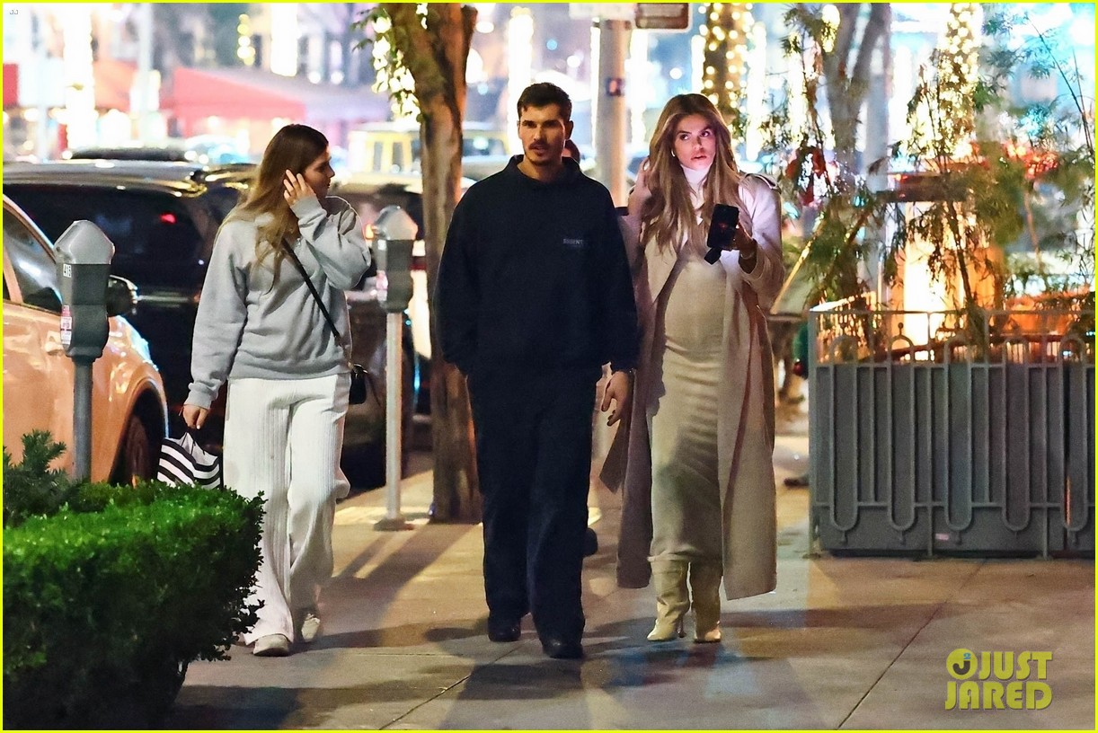 Brooks Nader & Gleb Savchenko Pack on the PDA After Rekindling Romance ...