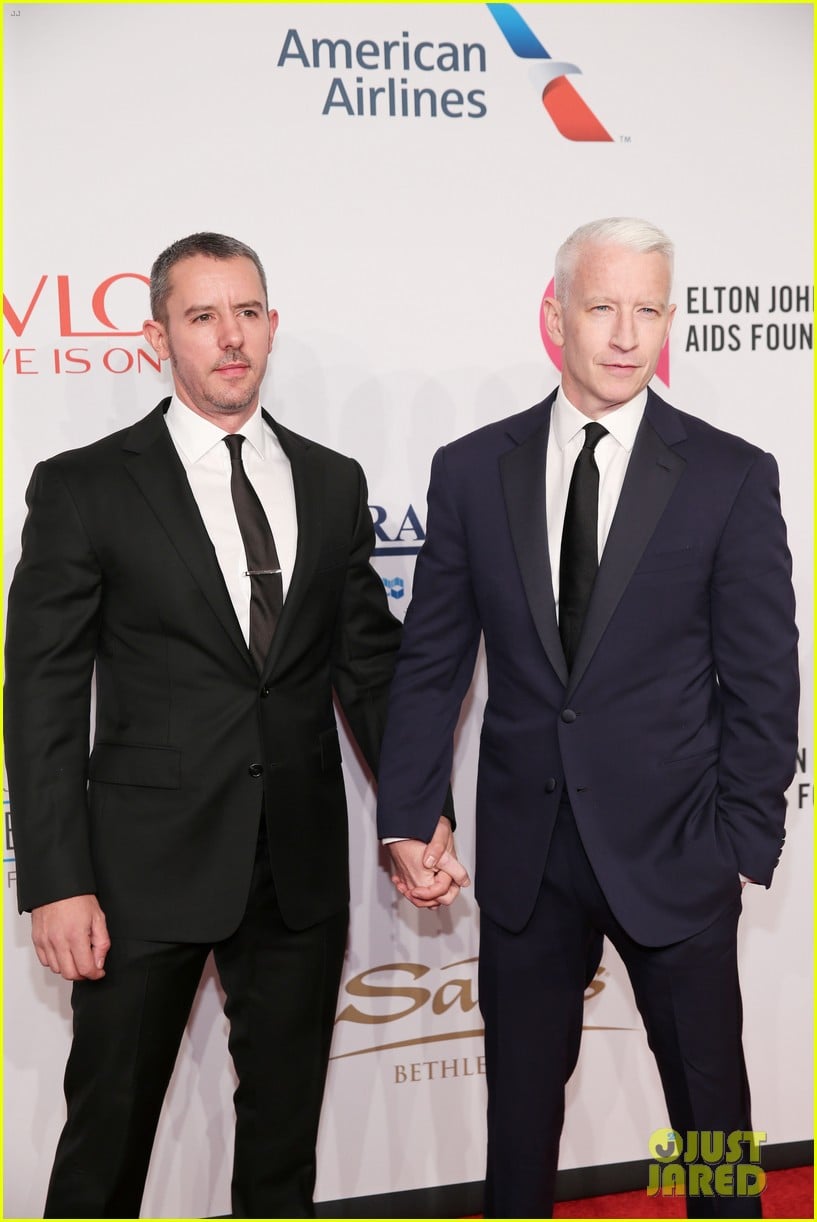 Is Anderson Cooper Married or Single? CNN Star's Relationship Status ...