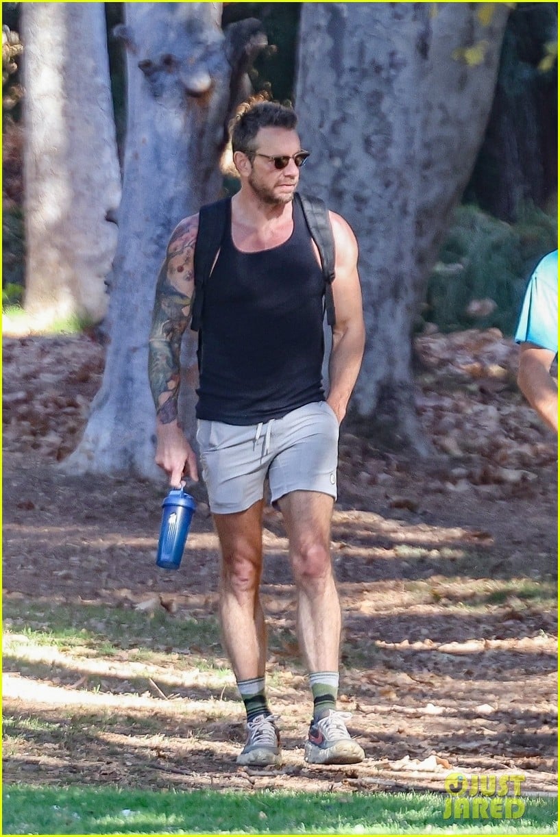 Dax Shepard Shows Off Tattooed Muscles on Hike with a Friend: Photo ...