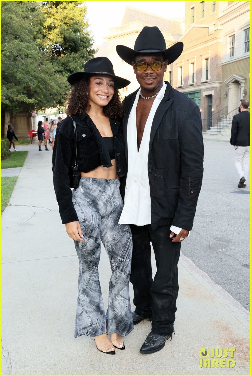 Fight Night's Dexter Darden Gets Engaged to Girlfriend Briah Nelson ...