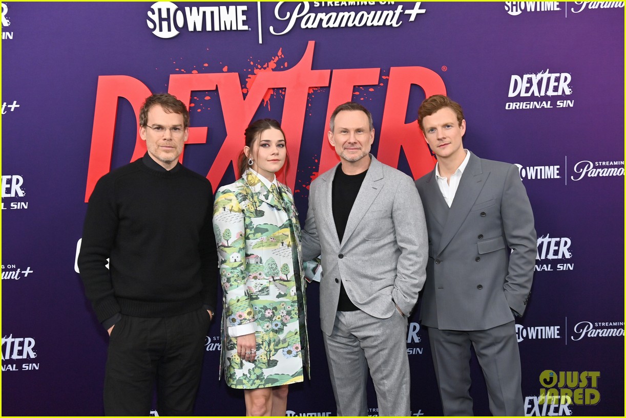 Sarah Michelle Gellar, Christian Slater, Patrick Gibson, & Michael C ...