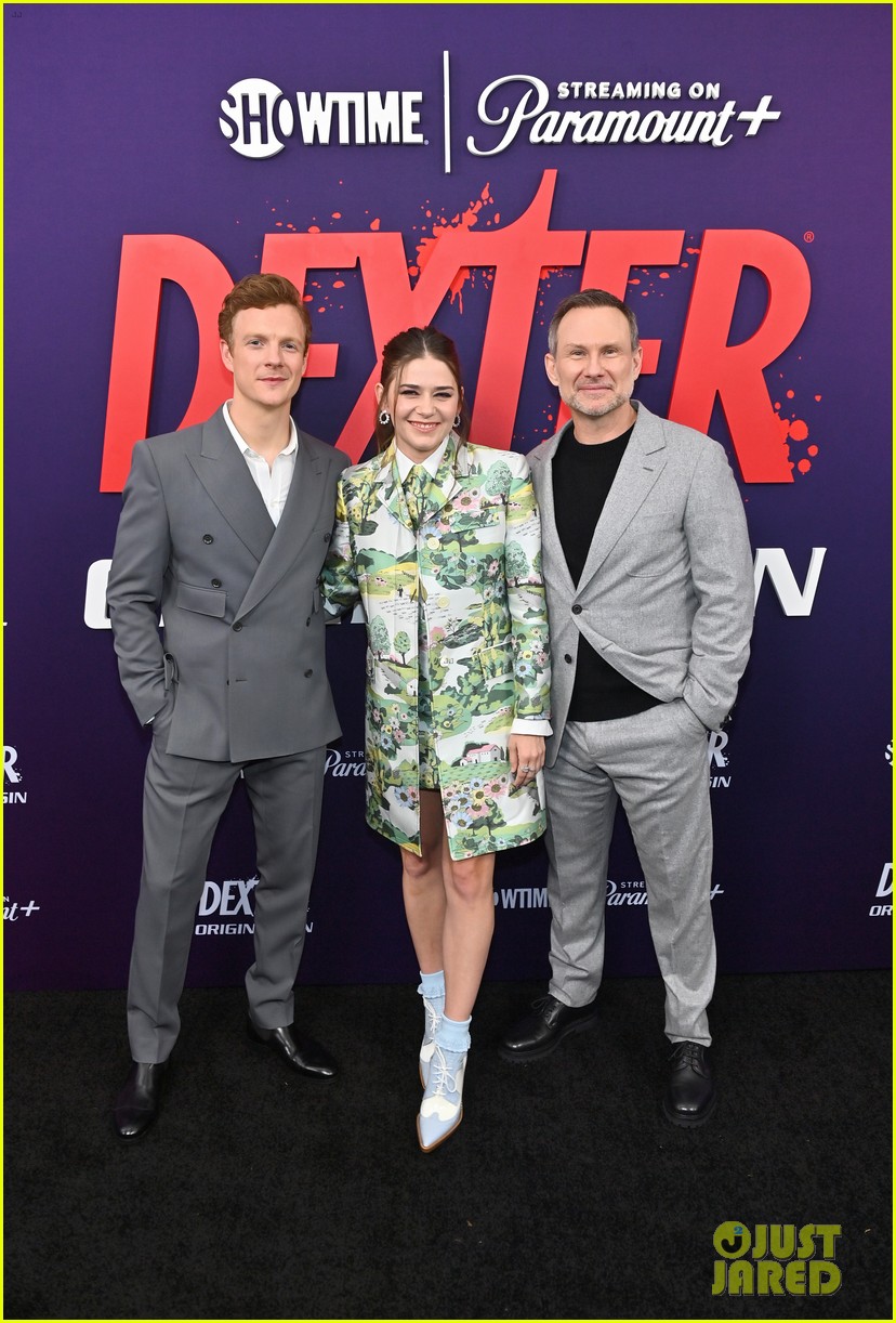 Sarah Michelle Gellar, Christian Slater, Patrick Gibson, & Michael C ...