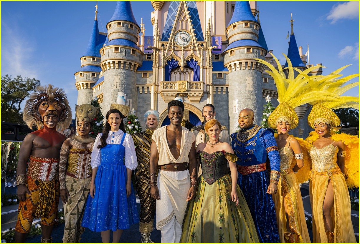 'Disney Parks Magical Christmas Day Parade' 2024 - Performers, Song ...