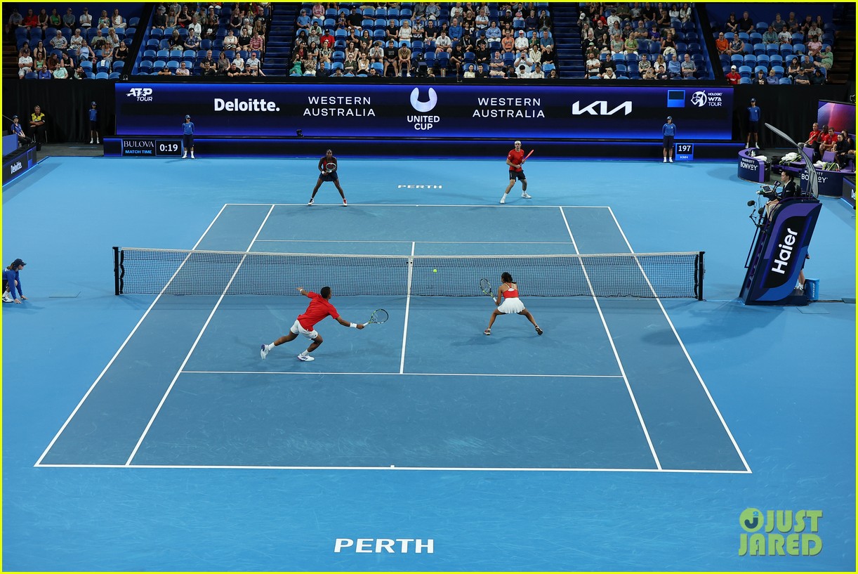 Taylor Fritz Thanks Coco Gauff for 'Carrying the Team' After First ...