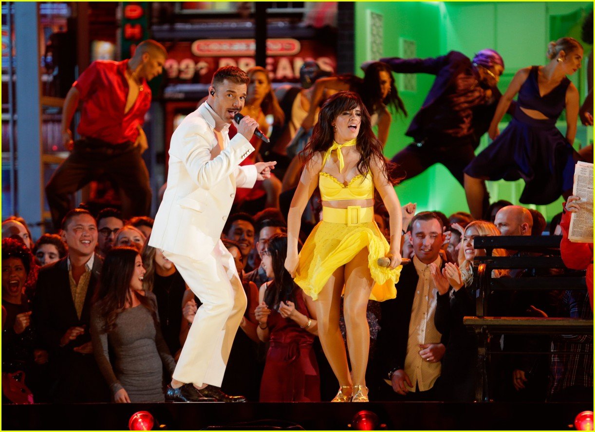 'GRAMMY Greats: The Most Memorable Moments' CBS Special - Hosts ...