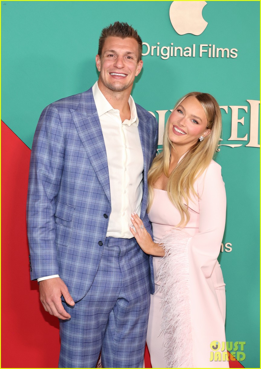 Who Is Rob Gronkowski's Girlfriend? All About Camille Kostek!: Photo ...