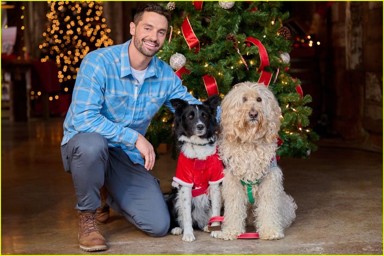Hallmark Movie 'Happy Howlidays' Gets Early Release on Hallmark+, Introducing Fans to Newcomer ...