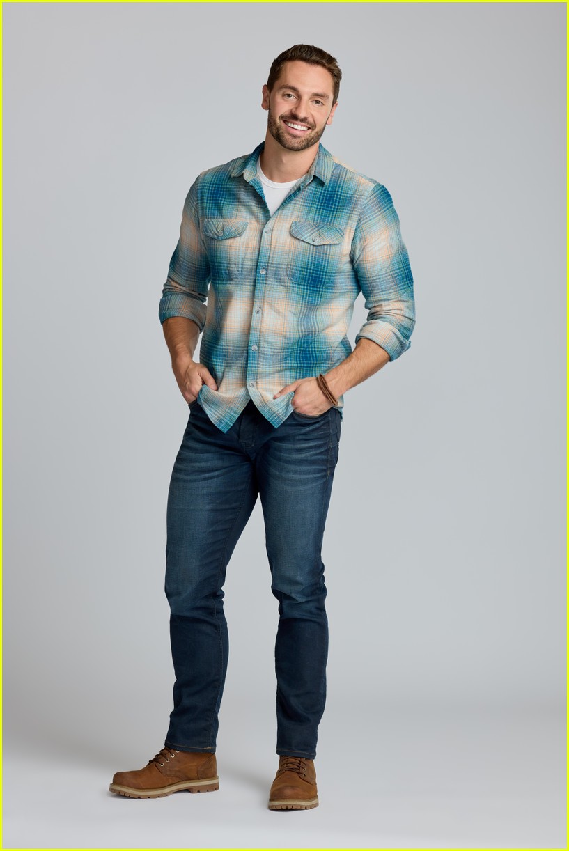 Hallmark Movie 'Happy Howlidays' Gets Early Release on Hallmark+, Introducing Fans to Newcomer ...