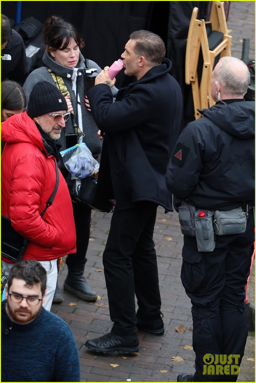 Tom Hardy & Downton Abbey's Joanne Froggatt Film for Guy Ritchie's ...