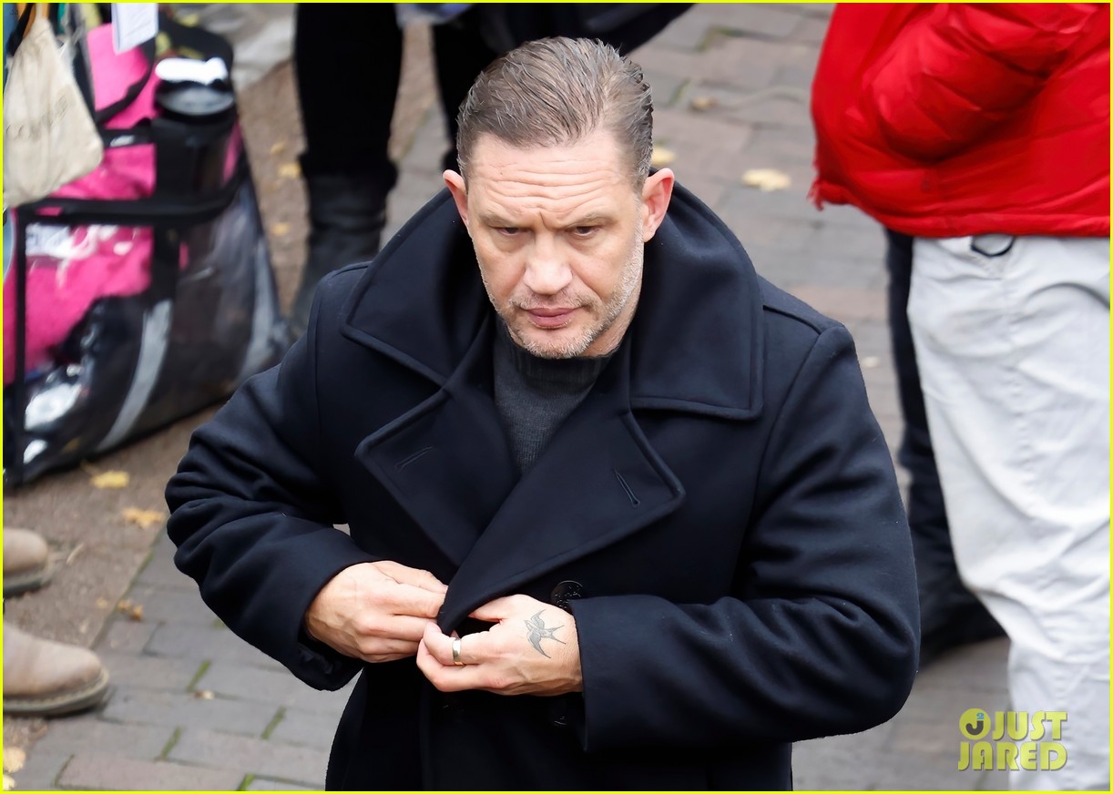 Tom Hardy & Downton Abbey's Joanne Froggatt Film for Guy Ritchie's ...
