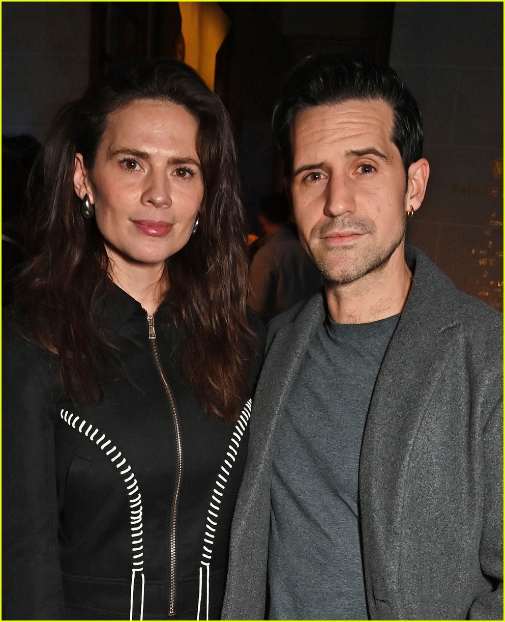 Photo: tom hiddleston hayley atwell play opening 02 | Photo 5108956 ...