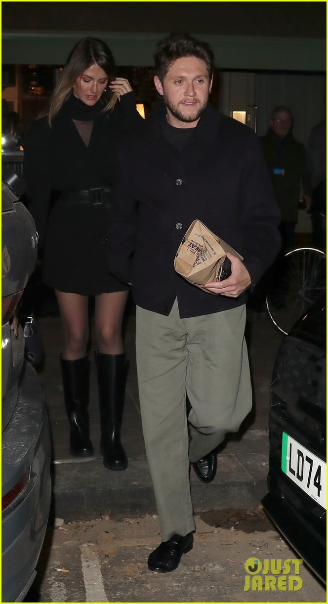 Niall Horan & Girlfriend Amelia Woolley Hold Hands on Date Night in ...