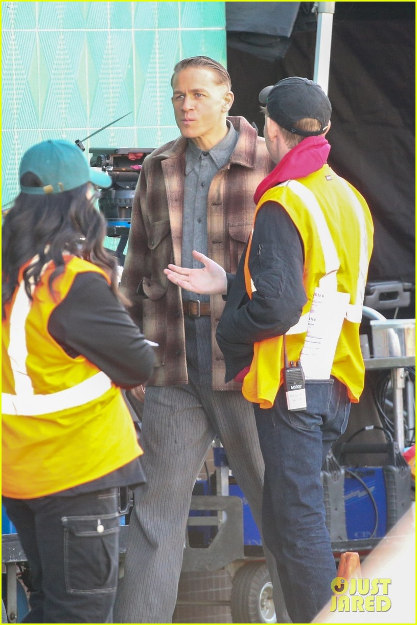 Charlie Hunnam as 'Monster' Character Ed Gein - New Set Photos From Ryan Murphy's Netflix TV ...