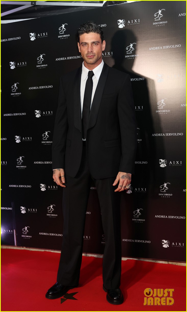 Jessica Alba Goes Sheer at the Discobolo Award 2024 With 'Maserati: The ...