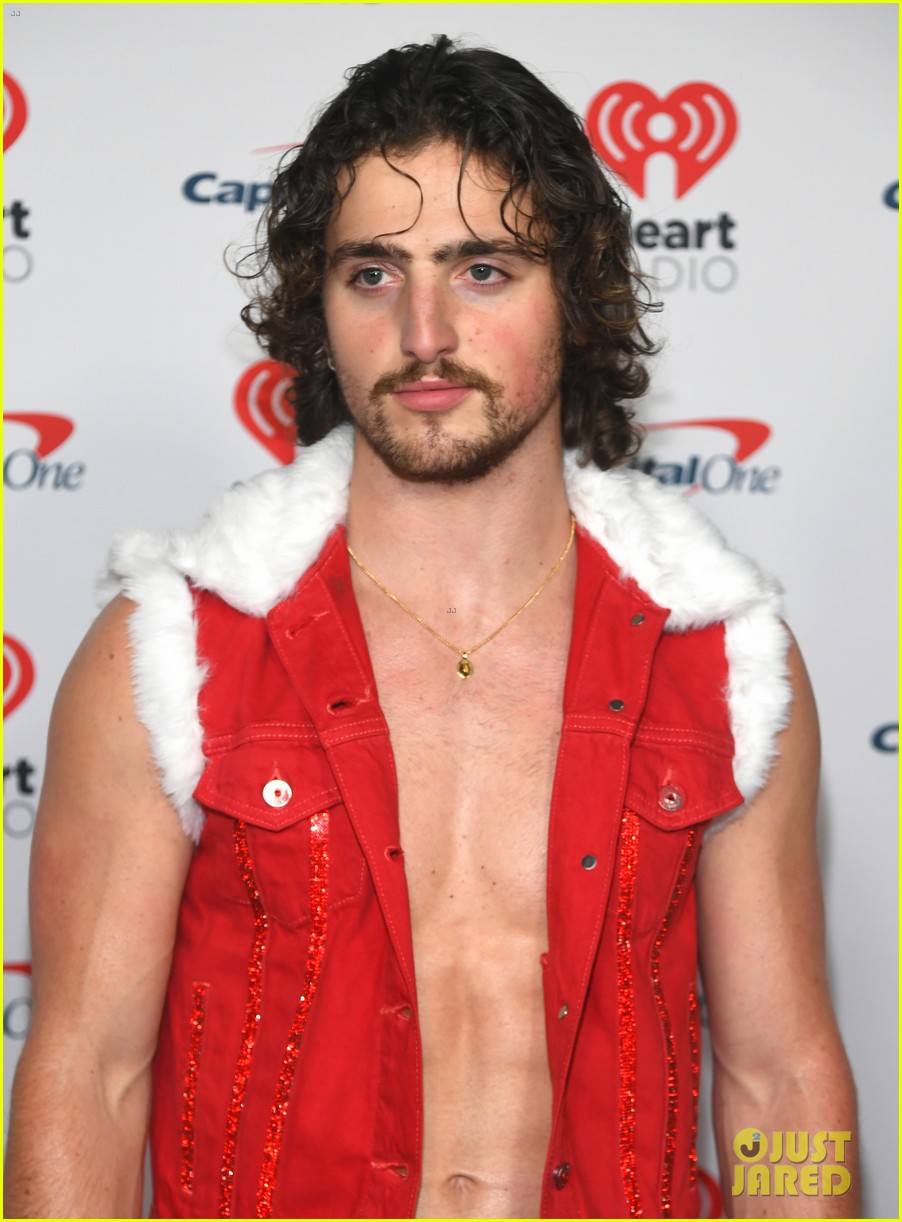 Benson Boone Bares Abs at Jingle Ball L.A. as Meghan Trainor, Madison ...