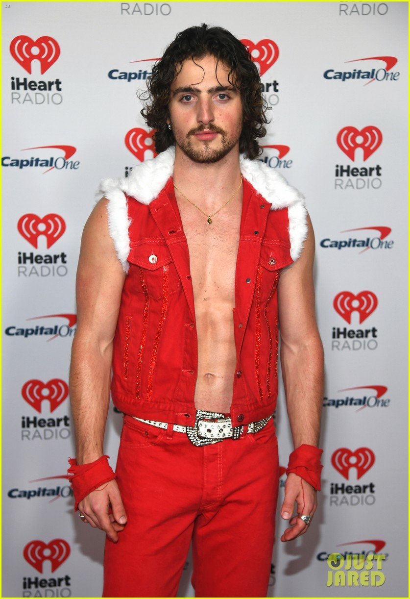 Benson Boone Bares Abs at Jingle Ball L.A. as Meghan Trainor, Madison ...