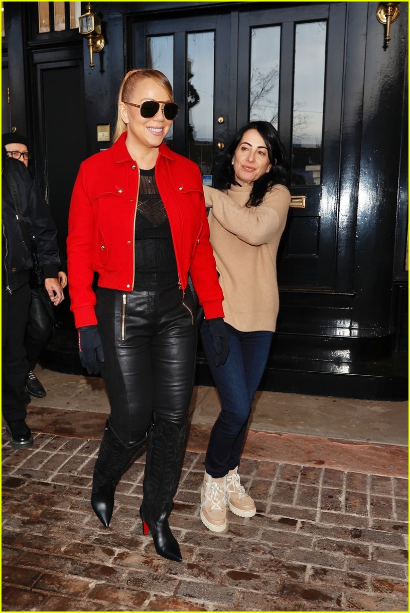 Photo: jennifer lopez mariah carey shopping aspen christmas eve 09 ...