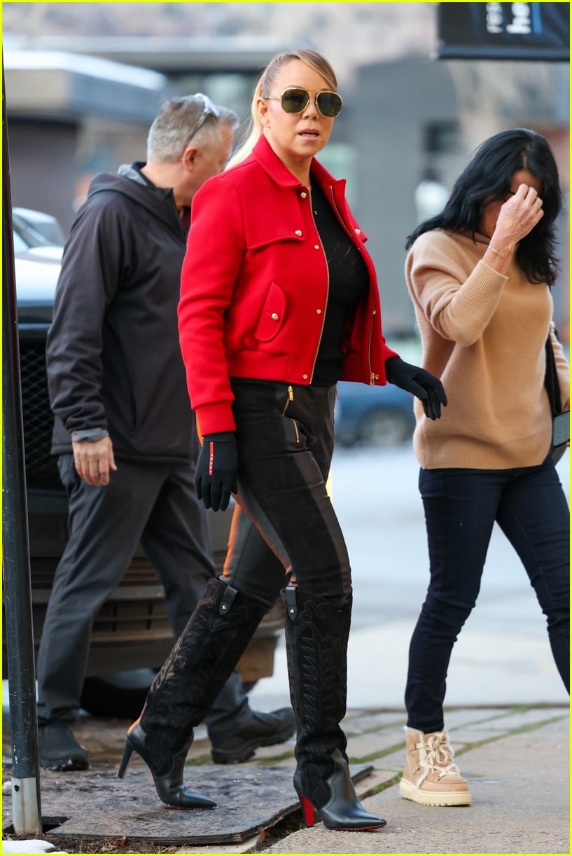 Photo: jennifer lopez mariah carey shopping aspen christmas eve 91 ...