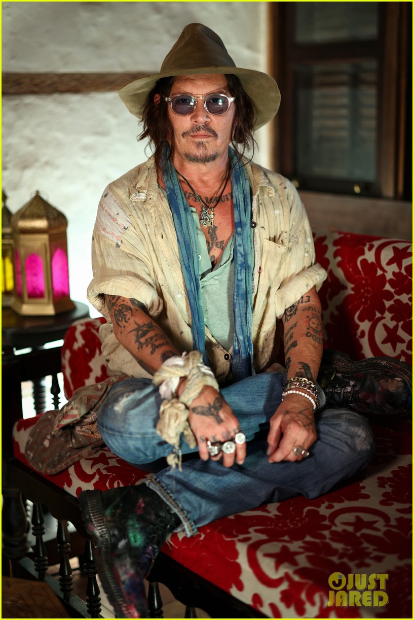Johnny Depp Promotes His Movie 'Modi, Three Days on the Wings of ...