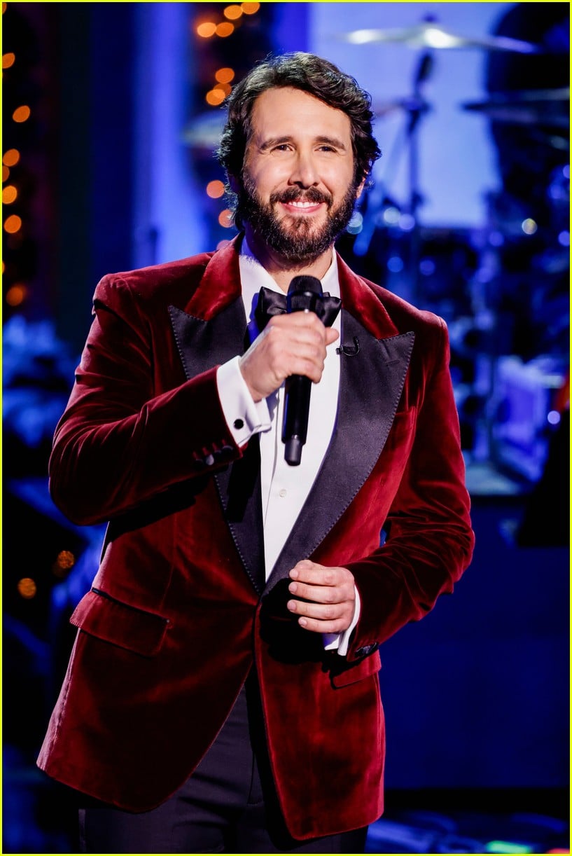 'Josh Groban & Friends Go Home for the Holidays' CBS Special ...