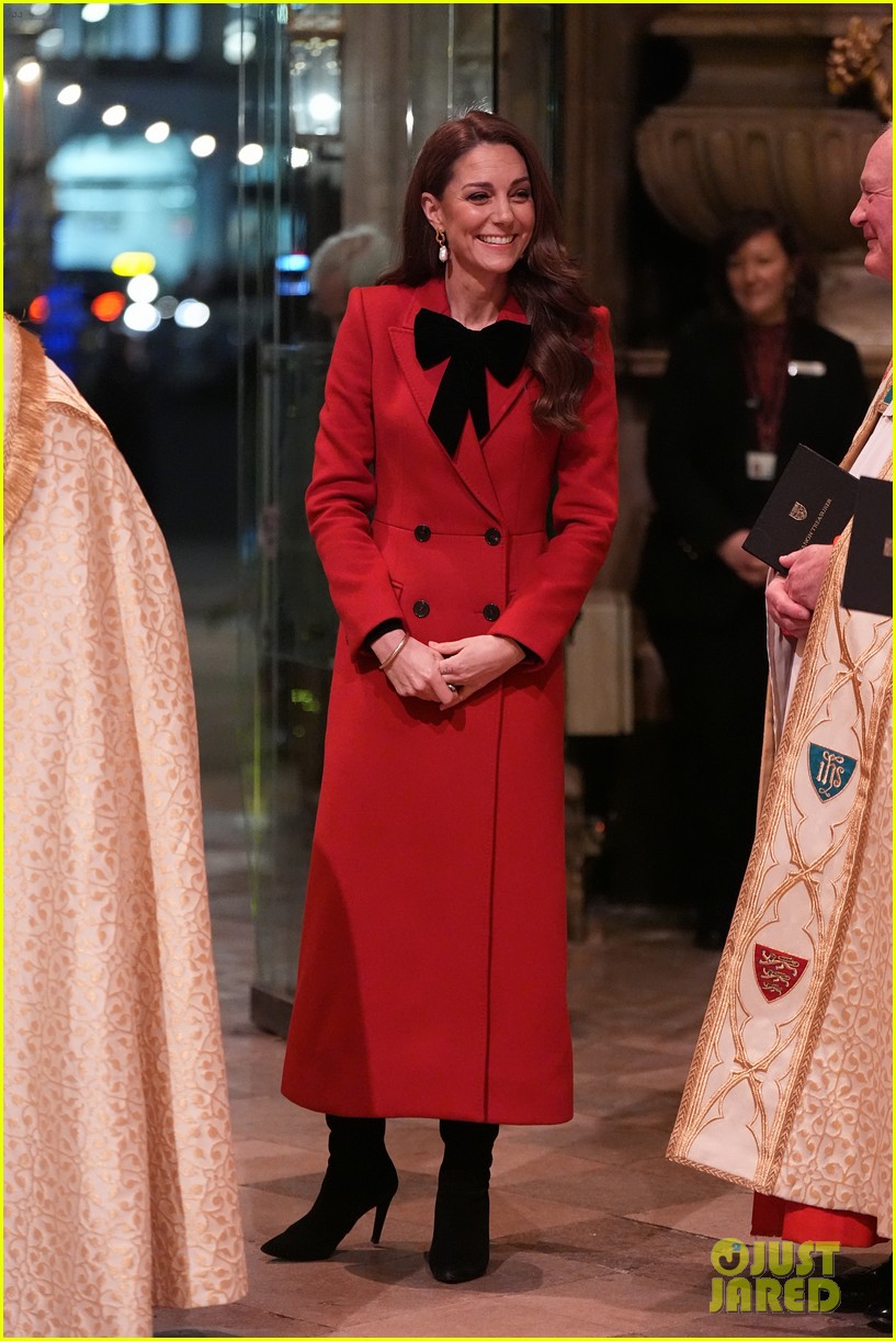 Kate Middleton Gets Support From Her Family at Her Annual Christmas ...