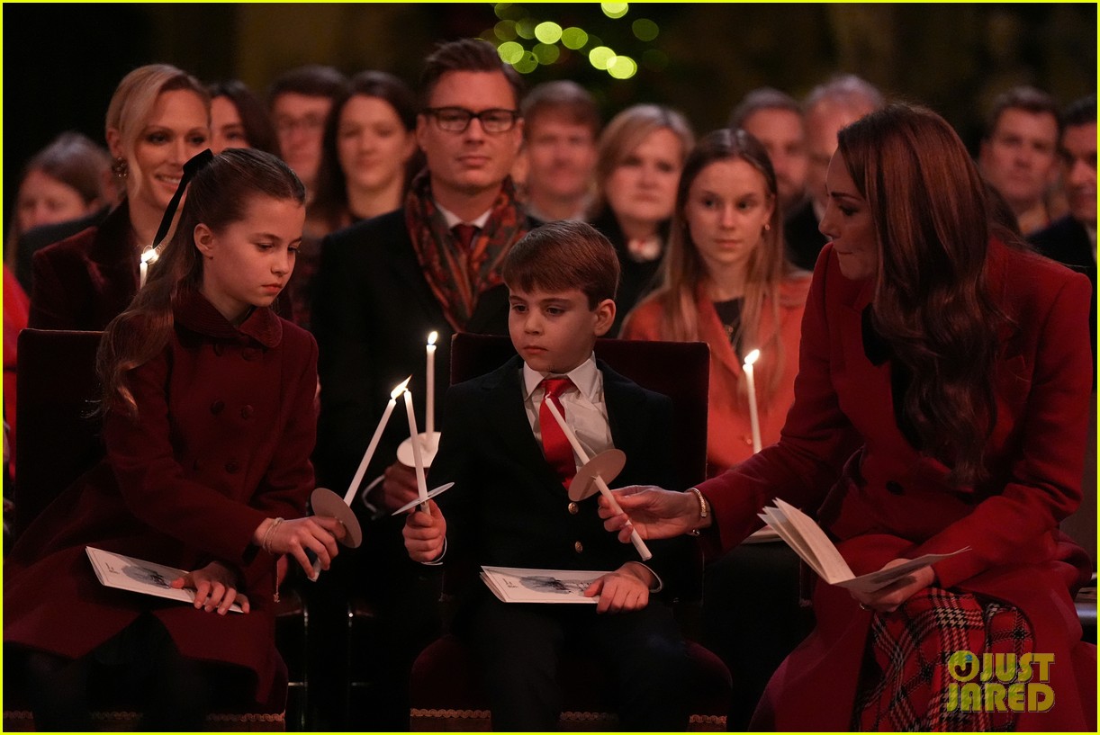 Kate Middleton Gets Support From Her Family at Her Annual Christmas ...