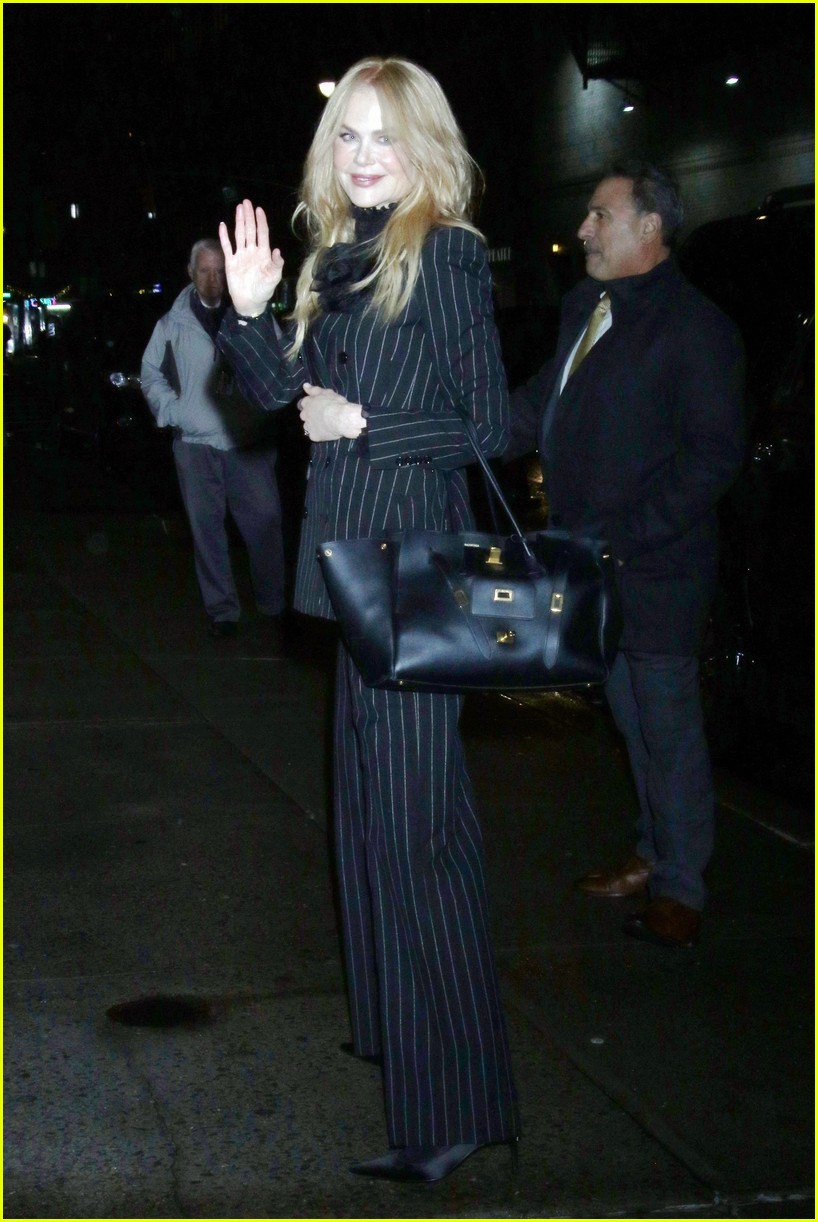 Nicole Kidman Explains Why She Has to Apologize to Her Neighbors During ...