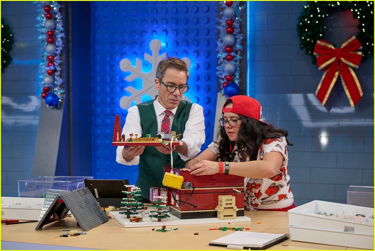 'LEGO Masters: Celebrity Holiday Bricktacular' Season 3 - Host, Judges ...