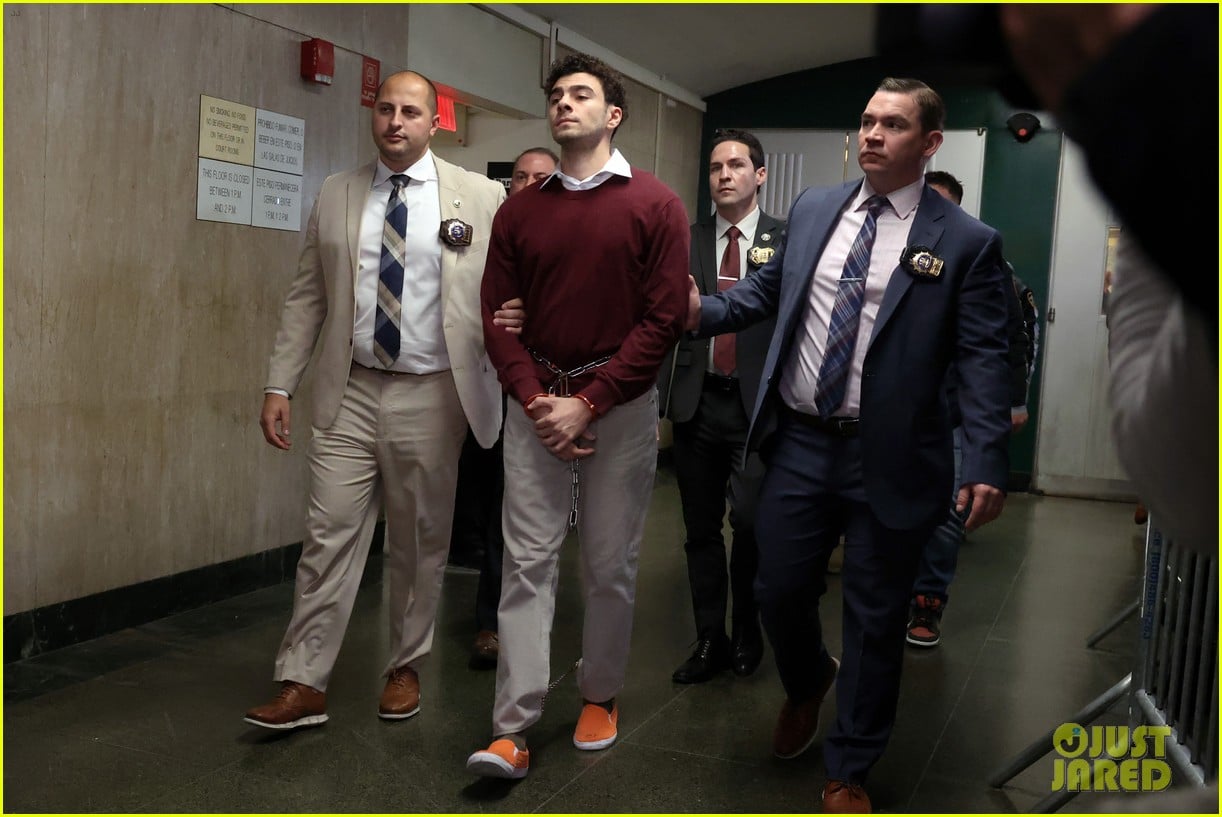 Luigi Mangione Pleads Not Guilty to State Murder Charges in CEO Killing: Courtroom Arrival ...