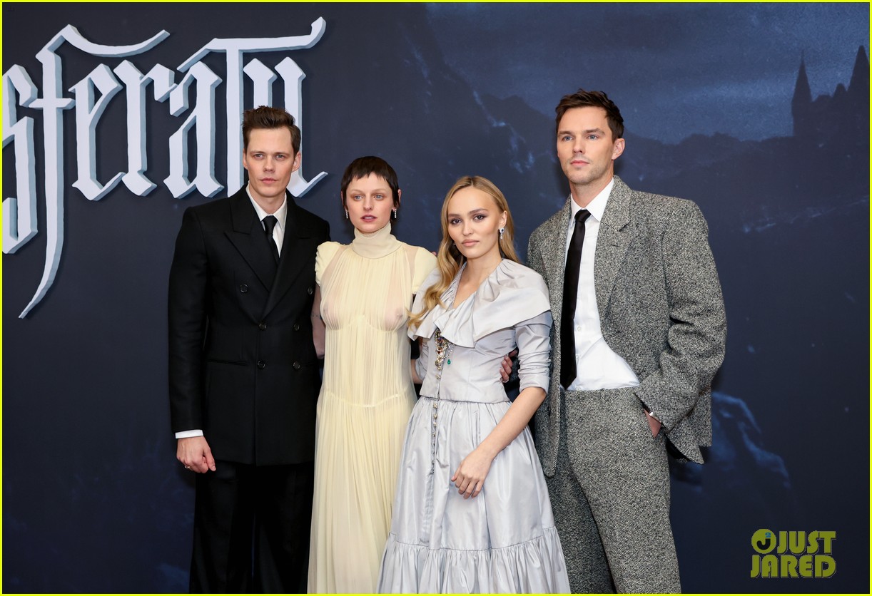 Lily-Rose Depp, Bill Skarsgard, & More Attend 'Nosferatu' Premiere in ...