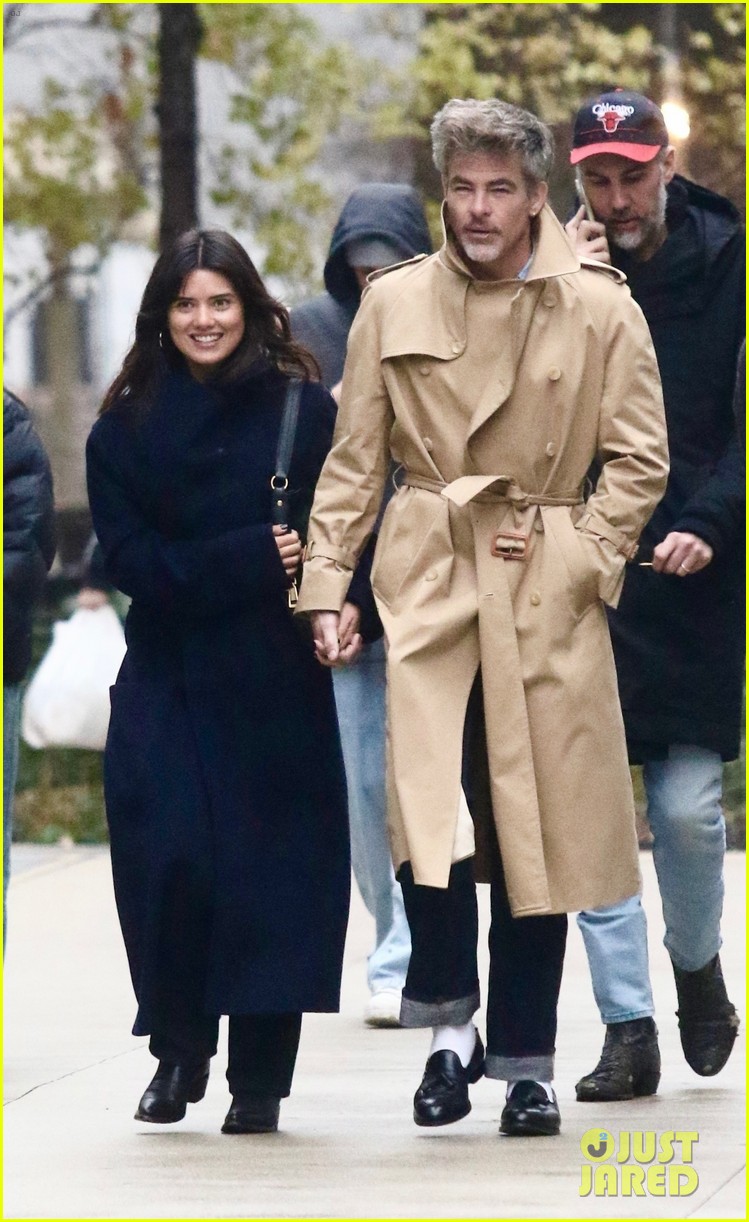 Chris Pine & Girlfriend Keana Sky Wenger Spotted Holding Hands During ...