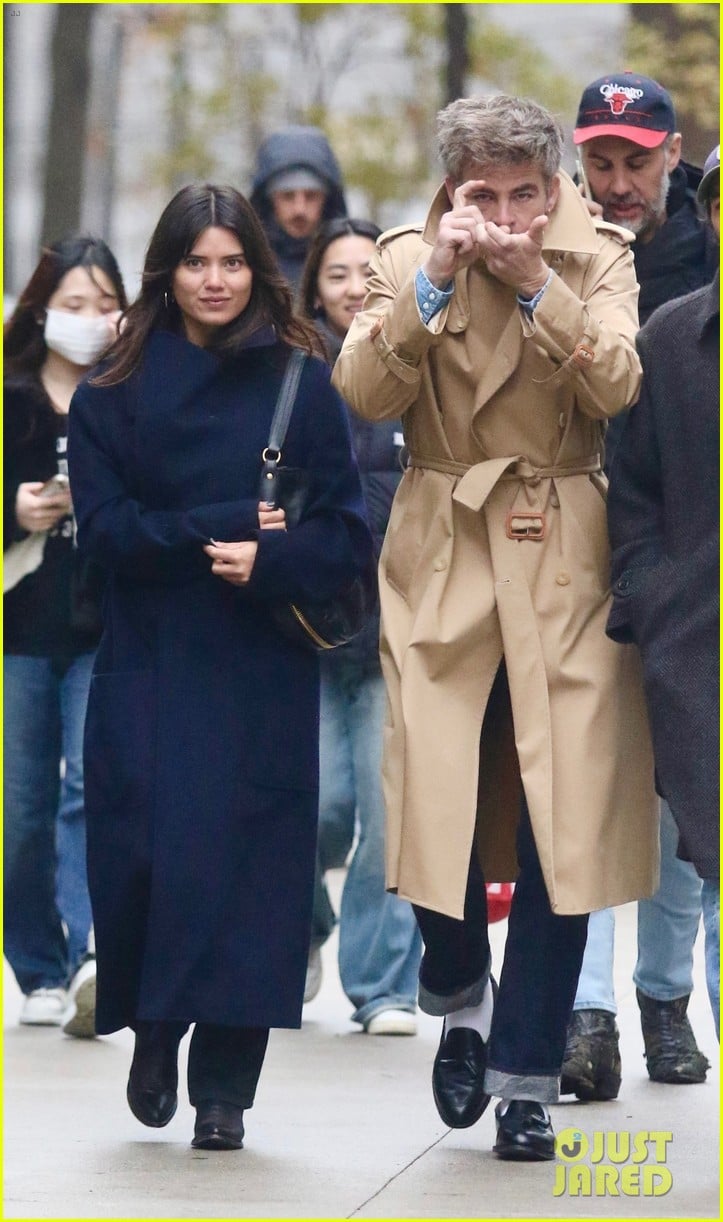 Chris Pine & Girlfriend Keana Sky Wenger Spotted Holding Hands During ...