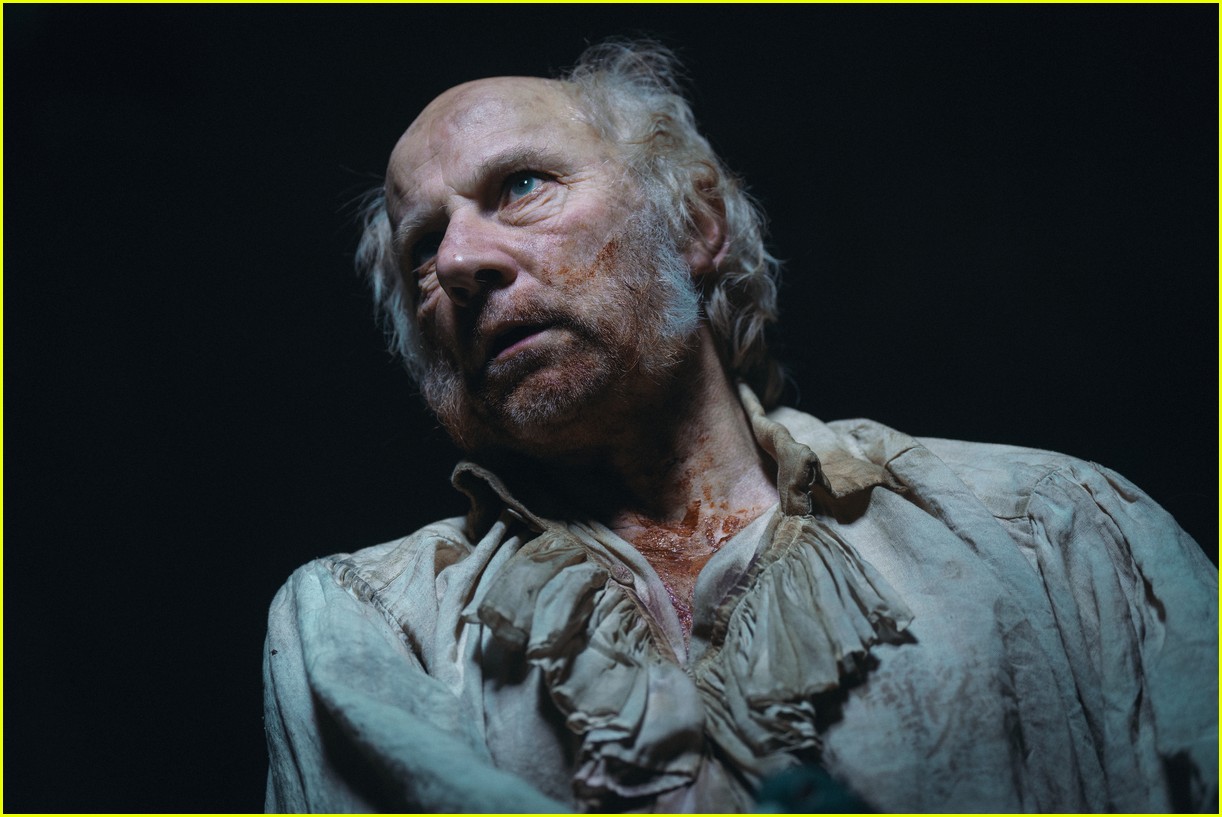 Who Plays Count Orlok in 'Nosferatu' 2024? Director Explains Why Bill ...