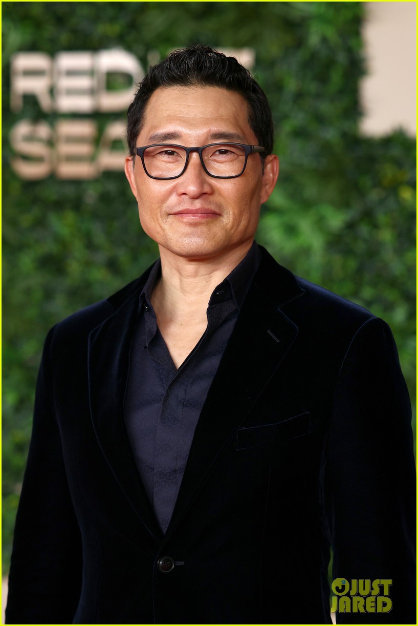 Sarah Jessica Parker, Viola Davis, & More Step Out for Red Sea Film ...