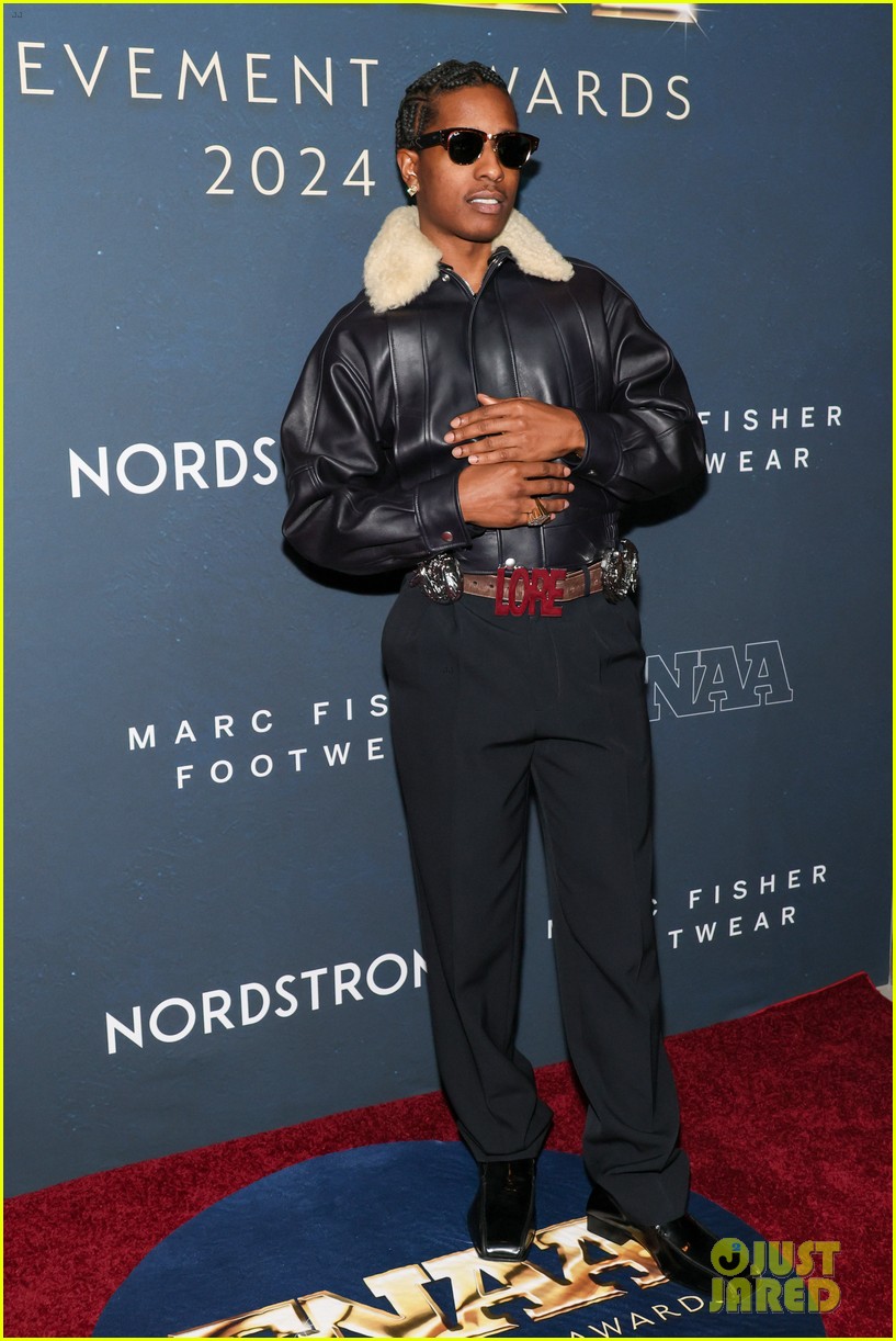 Rihanna is Vision in White at Footwear News Achievement Awards 2024 ...