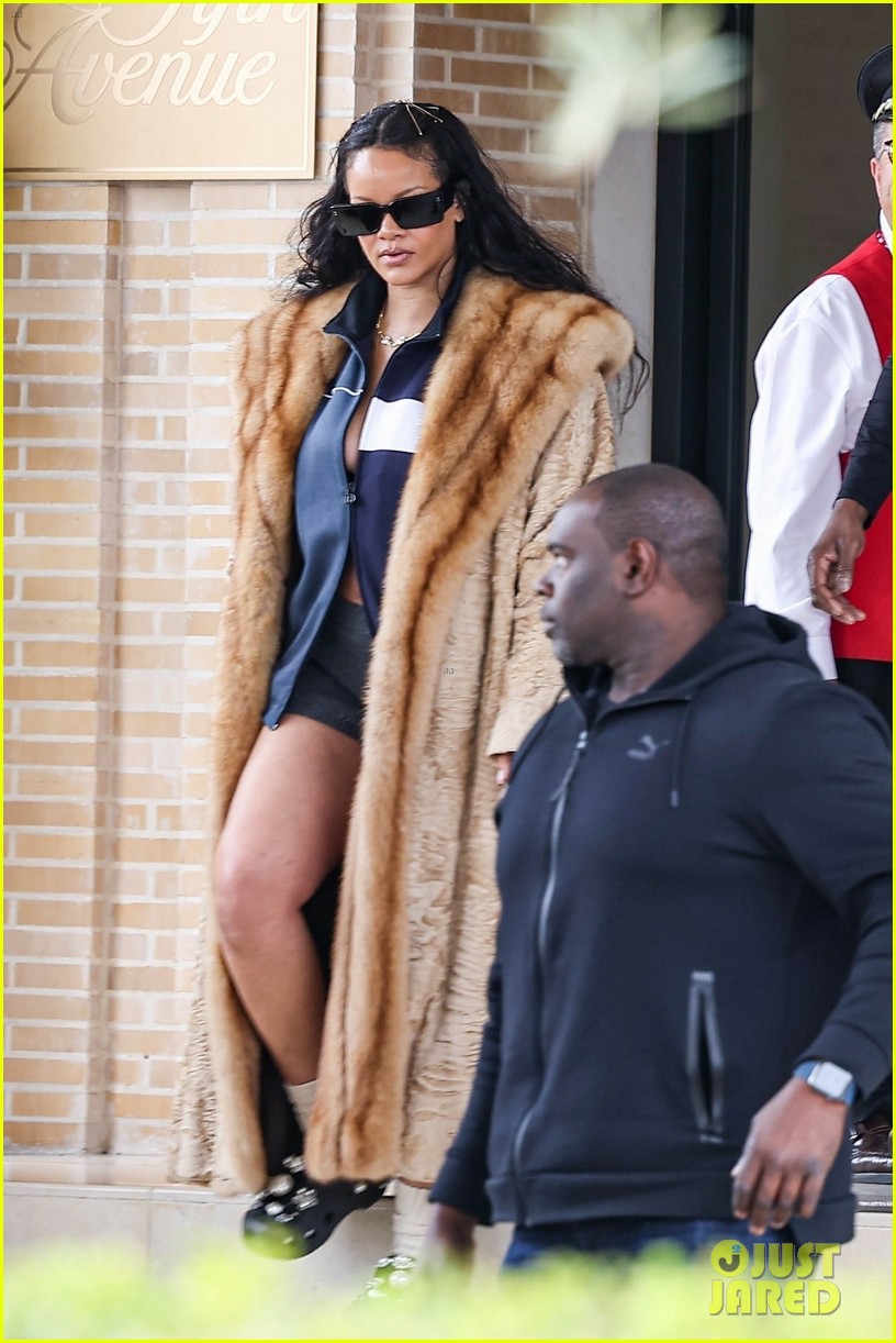 Rihanna Wears Fur Coat While Shopping in Beverly Hills with A$AP Rocky ...