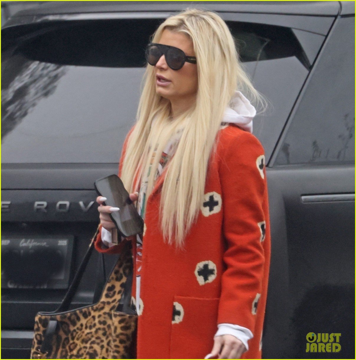 Jessica Simpson Wears Sky-High Boots to Movies With Her Kids: Photo ...