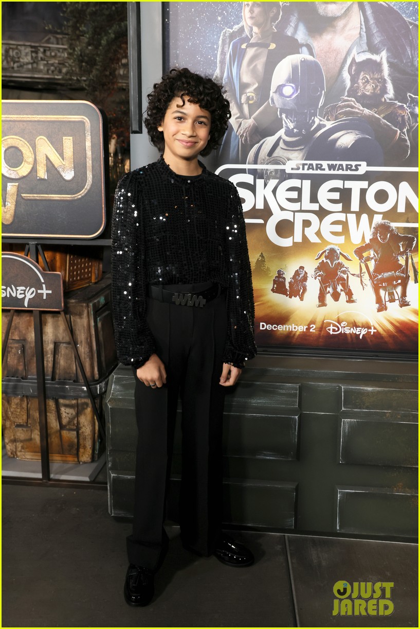 Jude Law, Bryce Dallas Howard & More Celebrate Launch of 'Star Wars ...